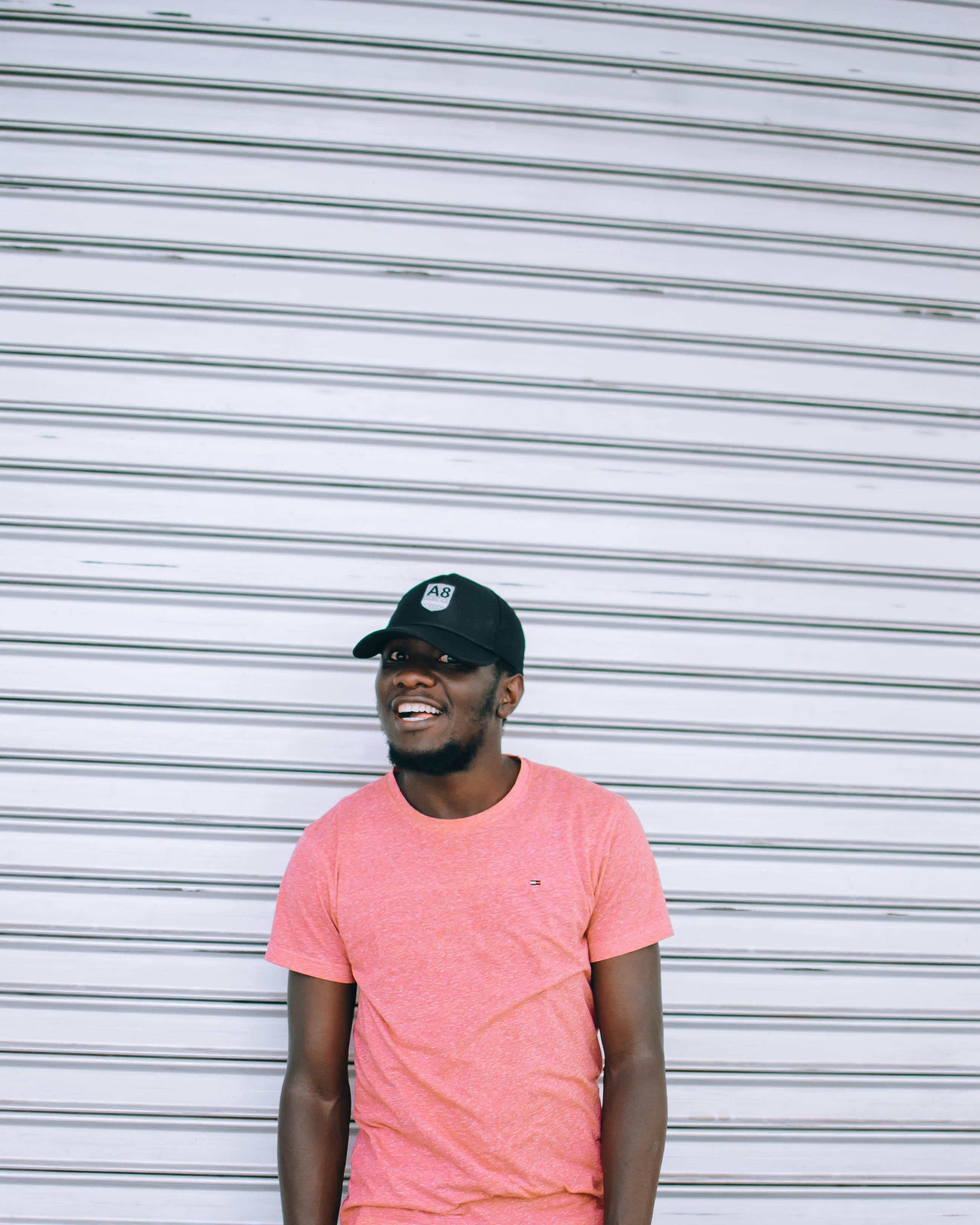 Lessie AI – Agentic Search Engine to Find Anyone Instantly