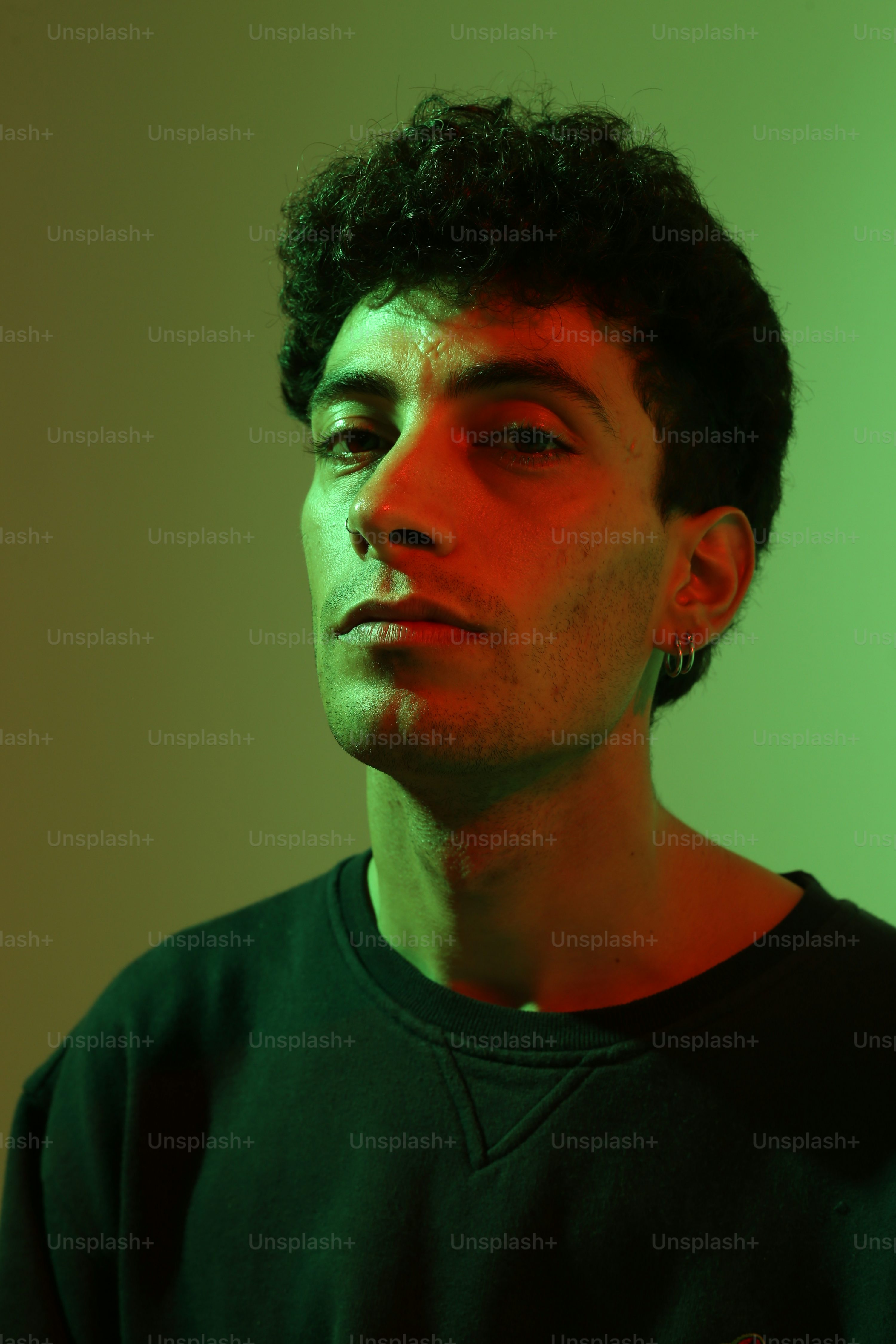 Lessie AI – Agentic Search Engine to Find Anyone Instantly